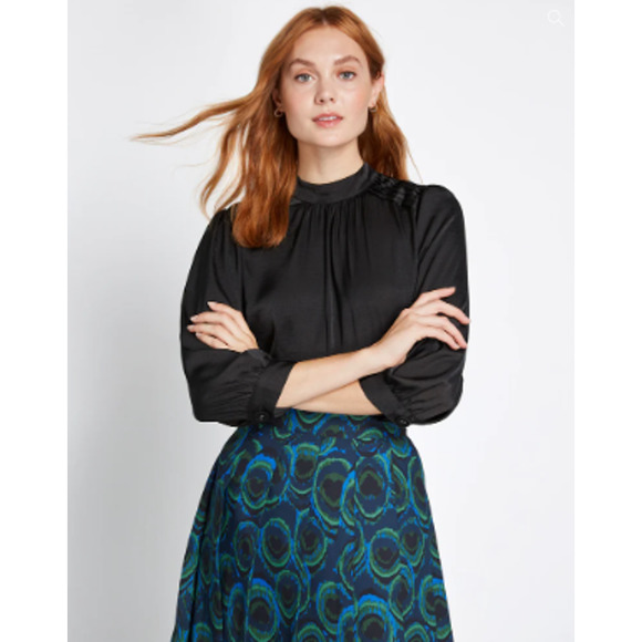 Modcloth | Tops | Modcloth Miss Appreciated Buttonup Blouse Womens Size ...